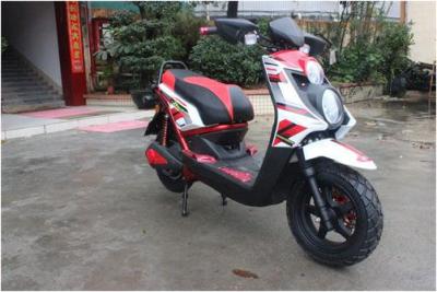 China 72V Fat Tires Electric Ride On Scooter 1500W Big Battery Electric Scooter Bikes for sale