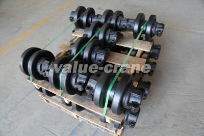 China Zoomlion ZCC800H bottom roller forging track roller for crawler crane undercarriage spare parts. for sale