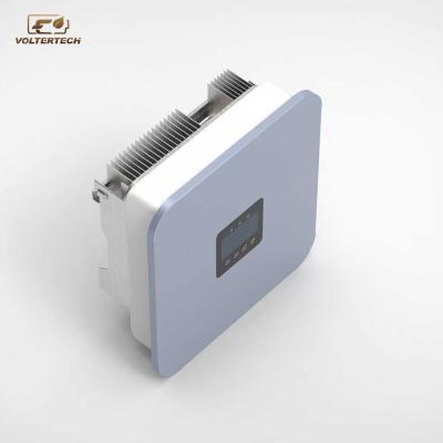 China 5kW 48V Hybrid Solar Inverter With 7.5kW Dual MPPT IP66 Protection for sale