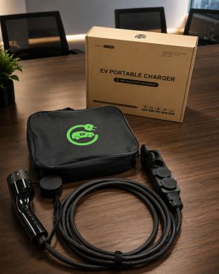 China 5 Meters V2L Socket Outdoor 3.5kW Type 2 EV Discharger 16A Cable for sale