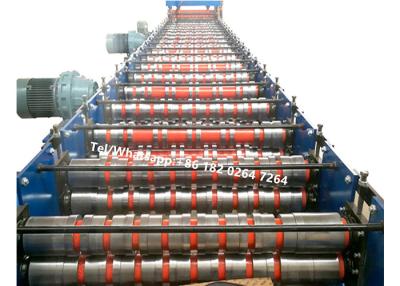 China Carriage Board Car Panel Roll Forming Machine for sale
