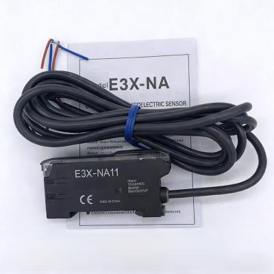 China 40mm-700mm Sensing Distance Omron Fiber Optic Sensor High Speed Response for sale