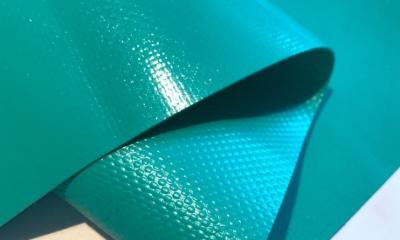 Cina Copertura di camion in PVC ad alta resistenza, copertura resistente all' acqua non tossica per tenda copertura di camion in telo in vendita