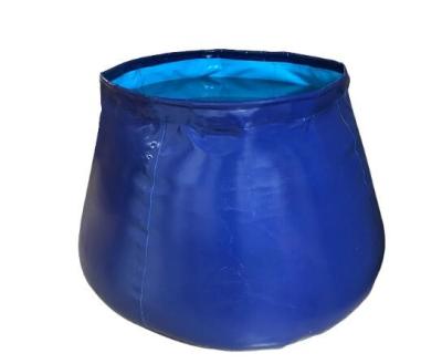 China Forma de Cebola 4500L PVC Tarpaulin Tanque de Água dobrável Tanques de Água Portáteis Tanque de Água for sale