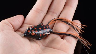 Cina 5 colori 4,20 cm/5,80 g Rana Esca morbida Mullet testa di serpente Pesce Esca Esca da pesca Esca da pesca in vendita