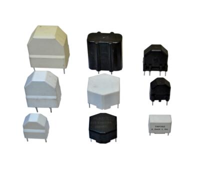 중국 TRF 일련 페라이트 코어는 플라스틱 케이스 보호로 말문이 막힙니다 판매용