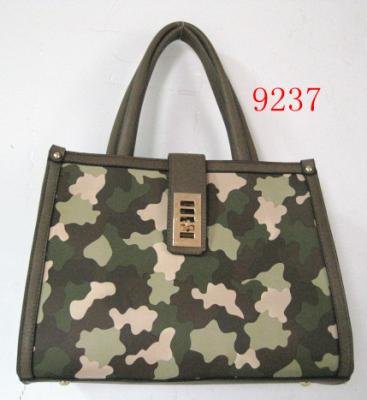 China New arrival handbag for sale