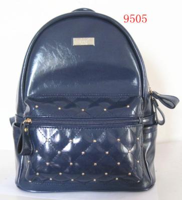 China 2019Fashion cheap newest lady backpack for sale