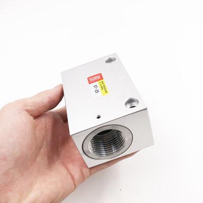 China Finger Reversing Pneumatic Manual Valve Straight Stroke ST-25 Shuttle Valve for sale