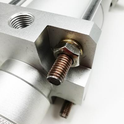Cina Materiale pneumatico della lega di Alumium di 3 bombole di posizione per l'insacchettatrice del cemento in vendita