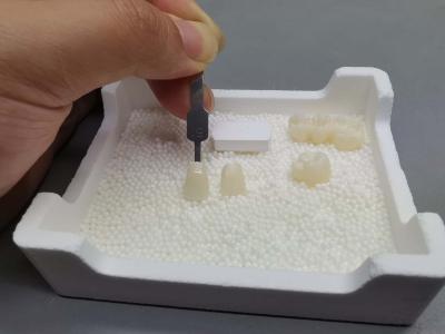 China 3D Plus Multilayer 43% -57% 6 Layers 3D Multi-layer Zirconia Dental Block / Zirconia Blank Disc for CAD CAM Opening System for sale