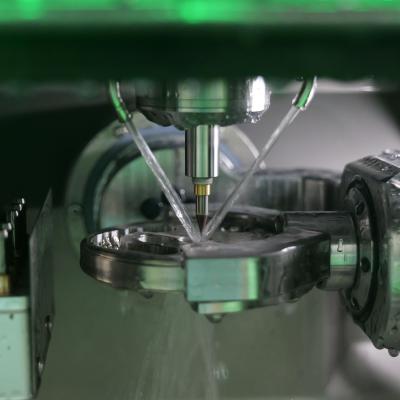 Китай Yucera, сертифицированный CE 5-осевой станок для сухого и влажного CAD/CAM фрезерования для стоматологических клиник по всему миру продается