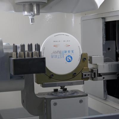 China Ferramenta de Processamento Digital Avançada Yucera com Desempenho Estável para Próteses Dentárias Personalizadas Cadcam à venda