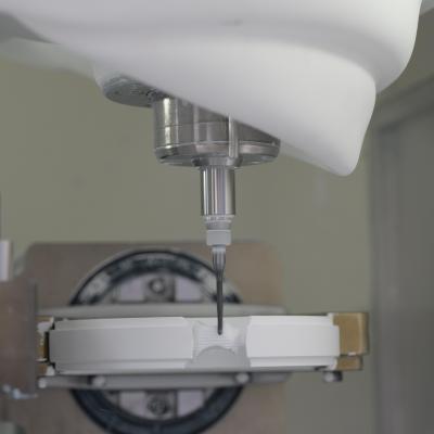 China Ferramenta de Processamento Digital Avançada Yucera com Desempenho Estável para Próteses Dentárias Personalizadas Cadcam à venda