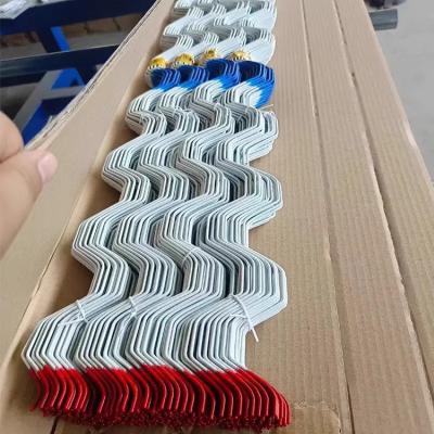 Cina 2-3 mm di diametro serra in plastica Wiggle Wire PVC per gli accessori di serra agricola in vendita