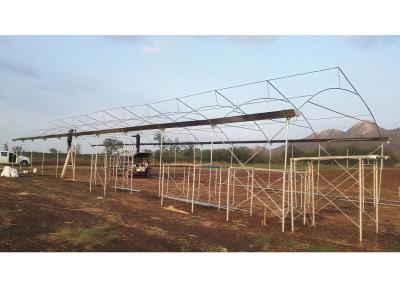 中国 8m 幅の単段温室とガルバン化溝 10-60m 長さ 販売のため