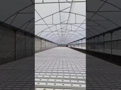 Platte PVC-groeipijp NFT hydroponics groeisysteem