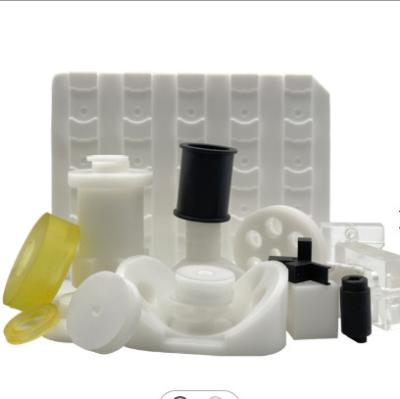 中国 精密CNCはオートバイの機械類ASTM DINの標準のためのプラスチック部品を機械で造った 販売のため