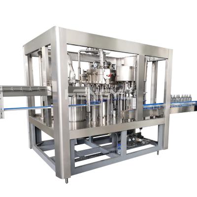 China Automatic Carbonated Drink Pet Bottle Soda Filling Machine with Good Price for sale