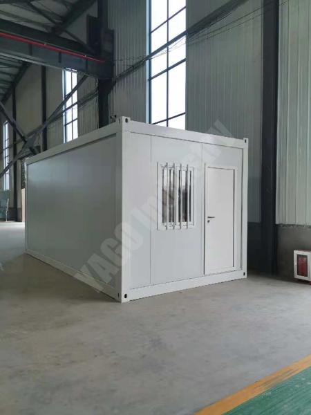 Quality Galvanized Steel Temporary Construction Camp Modular Shipping Container for sale