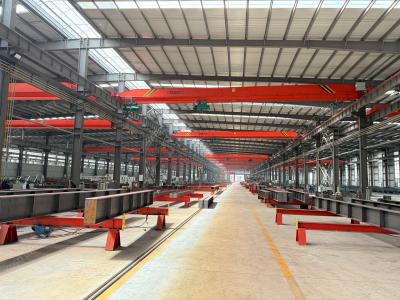 China High Strength Long Span Fabricated Steel Structure Workshop With Overhead Crane System for sale