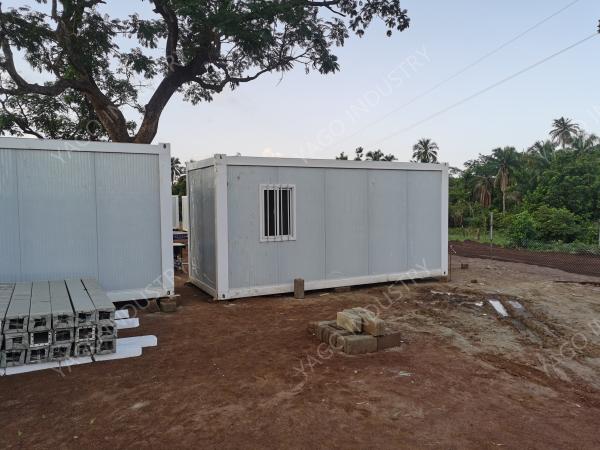Quality ISO Certificated Shipping Prefab Folding Container House 40ft Eco Friendly for sale
