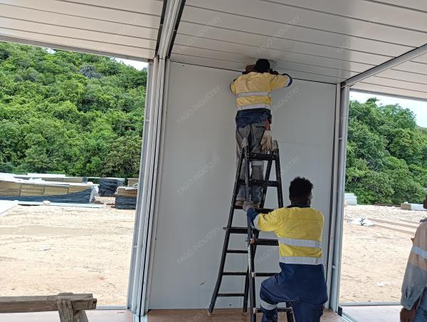 Quality Modular Prefab Accommodation Folding House Container Office Eco Friendly Fire for sale