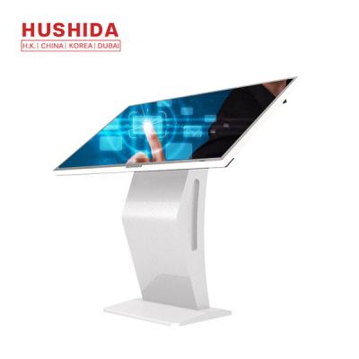 中国 1080p表示が付いている49inchタッチスクリーンの床の立場、人間の特徴をもつ4K完全なHD IRのモニターが付いているデジタル キオスクの表示 販売のため