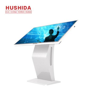 Cina Cavalletto a 65 pollici dello schermo attivabile al tatto con 1080p esposizione, esposizione del chiosco di Digital con il monitor pieno di Android 4K HD IR in vendita