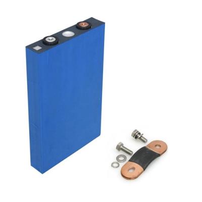 China 3.2V 60AH 65Ah Alta taxa de descarga 4C Lifepo4 Célula prismática LFP 3.2V à venda