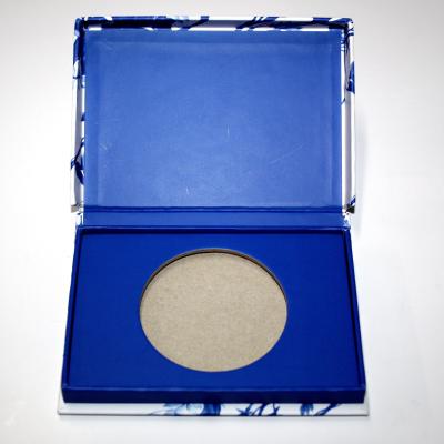 中国 空の焼かれたアイシャドウのパレットDIAM 59MM パントン CMYKのカラー パレット 販売のため