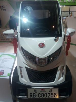 China Four Wheel Electric Passenger Car Pickup With Double Row Hopper for sale