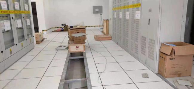 Computer Room Uses Ventilated Access Raised Floor From China