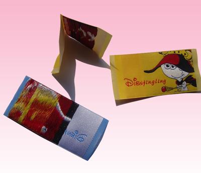 custom luxury garment fabric centerfold label factory for wholesale T-shirt