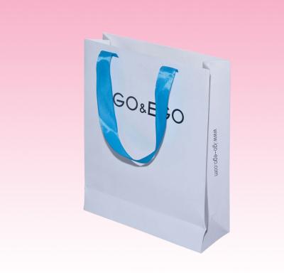 China custom promotional paper shopping bags packing for gift wholesale for sale