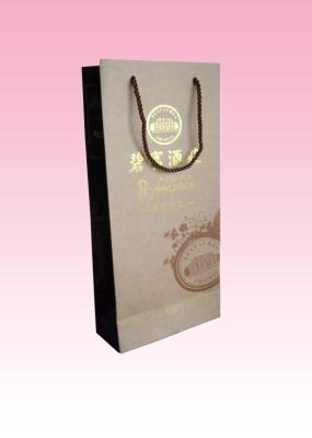 China custom wine paper bag packaging with glossy metalic gold logo for sale