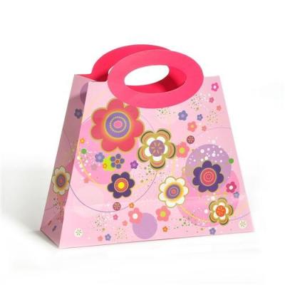 bolsas de papel rosadas de encargo con el fabricante redondo de la manija que corta con tintas