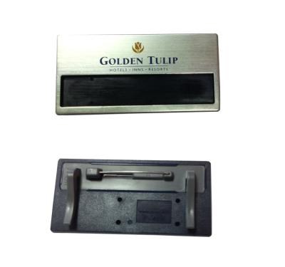 China insignias de nombre plásticas blancas de encargo con la fábrica de las etiquetas del nombre de la conferencia del perno de seguridad en venta