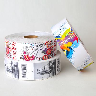 China custom clothing paper hang tag printing in roll with glossy lamination factory for sale