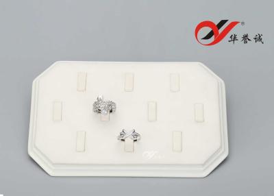 China Ring Exhibition Jewelry Display Stands White Pu Leather Ring Holder With Painting for sale