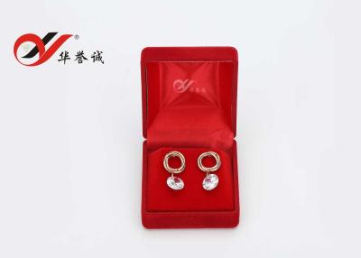 China Handmade Customized Velvet Pendant Box In Suqare shape For Earring And Pendant for sale