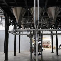 China Automatic Powder Dosing & Weighing System with Stable Feeding for Industrial Material Processing for sale