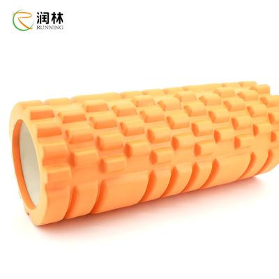 Cina Il rullo della colonna di yoga del PVC di Runlin EVA, muscoli della metropolitana del rullo di yoga di 33*14cm si rilassa in vendita