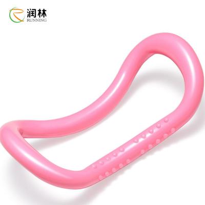 Cina Anello del cerchio di yoga di D38cm, pp EVA Pilates Fitness Circle per l'allenamento di posizione in vendita