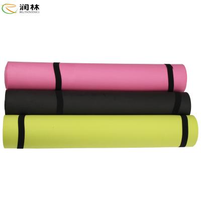 Cina Forma fisica domestica EVA Foam Anti Slip Yoga Mat Roll Up Exercise Mat per gli uomini delle donne in vendita