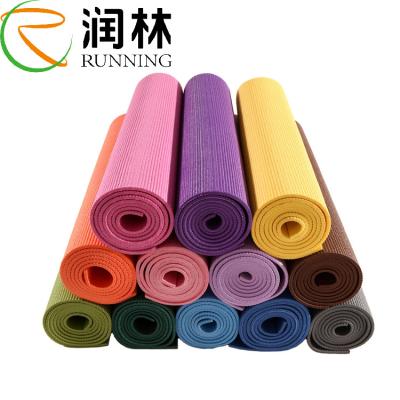 Cina Yoga ad alta densità Mat Black Washable Customizable Logo del PVC di forma fisica della palestra in vendita
