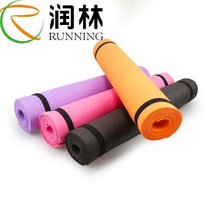 Cina Anti scivolo EVA Foam Mat 3MM-6MM spessi per yoga e Pilates di esercizio in vendita