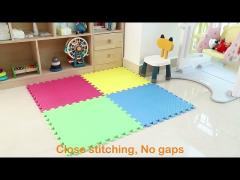 エヴァ連結のタイルが付いている防水適性の困惑の練習のマットは泡立つ