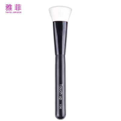 China Faux Wool Flat Head Cream Paste Brush, OEM/ODM Services Available-Product Code: Y06 for sale
