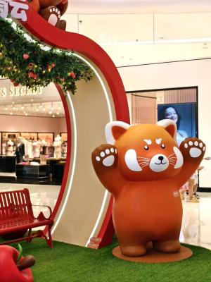 Cina Scultura in FRP di orsi realizzata a mano - Ideale per i punti di check-in IP per attirare il traffico pedonale in piazze, centri commerciali e negozi in vendita